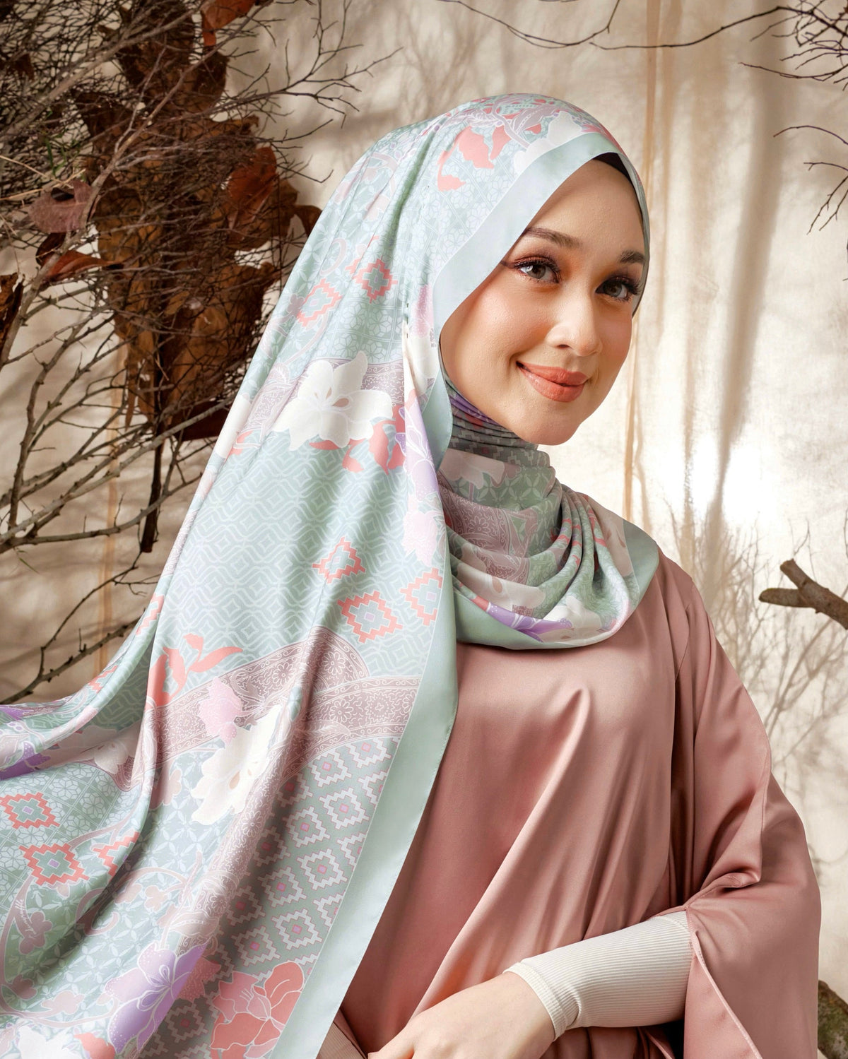 Get The Best Printed Shawl Online In Malaysia – Tudungruffle