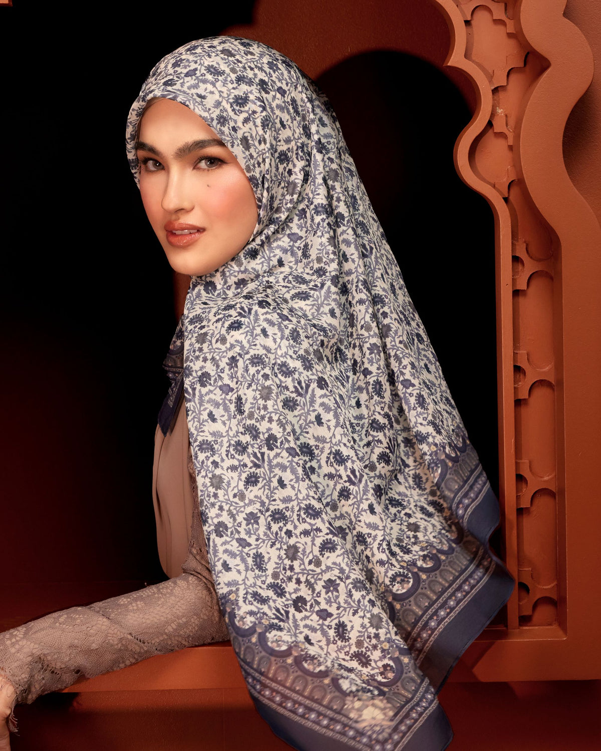 Get The Best Printed Shawl Online In Malaysia – Tudungruffle