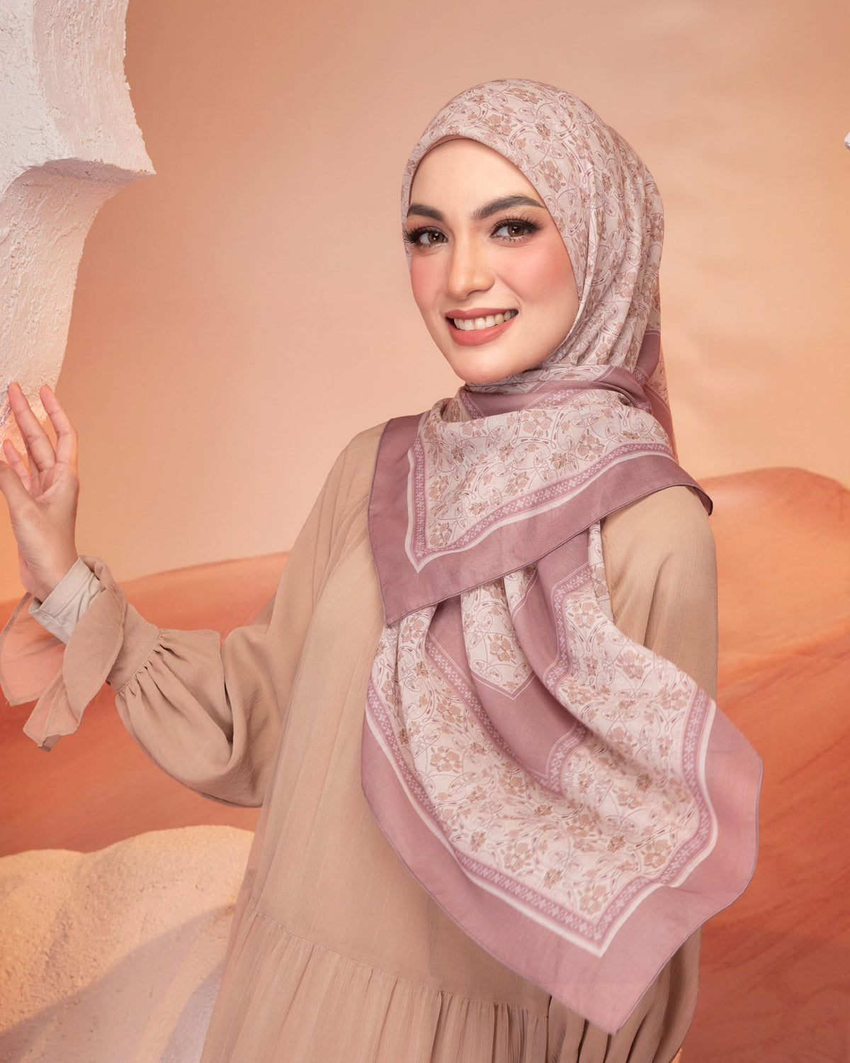 Get The Best Printed Shawl Online In Malaysia – Tudungruffle