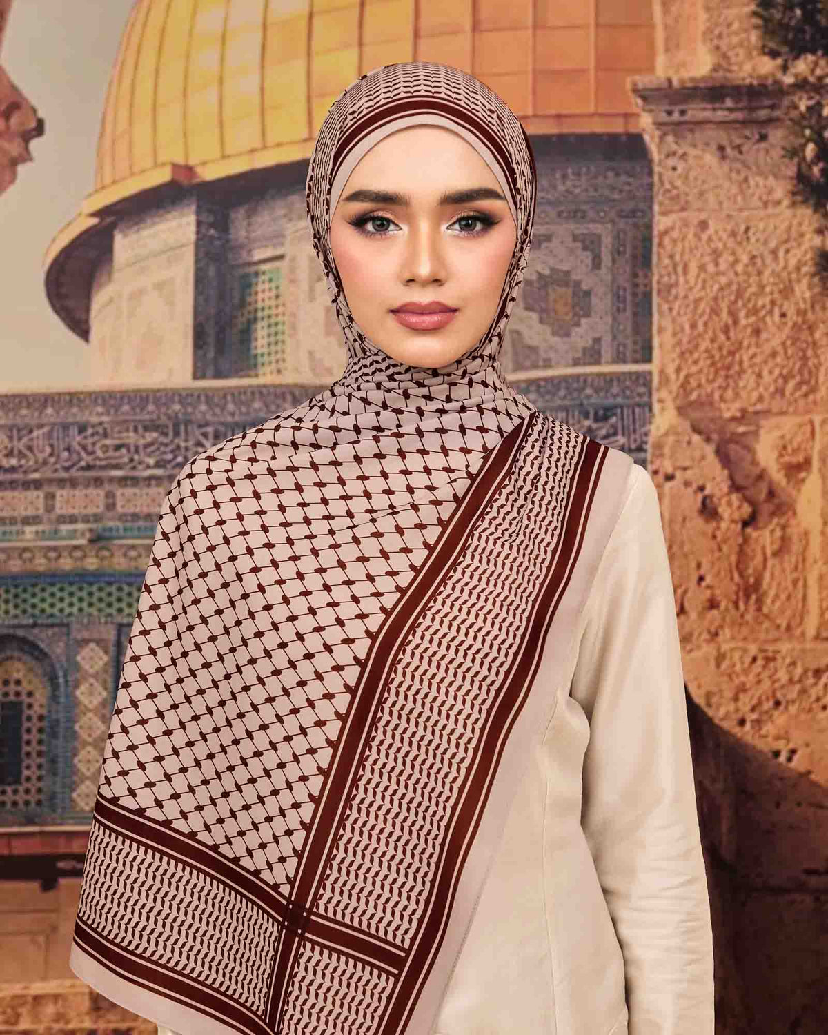 Kaffiyeh in Wood Shawl – Tudungruffle